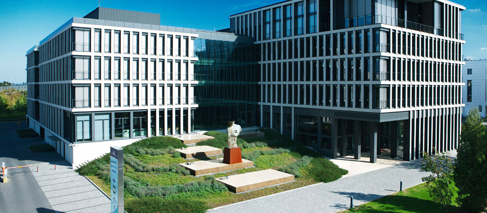 About company | POLFA WARSZAWA